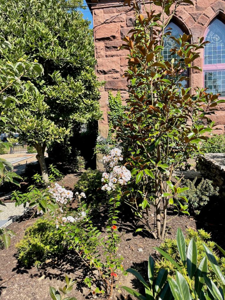 Memorial Garden – St Michael's Episcopal Church – Bristol, RI